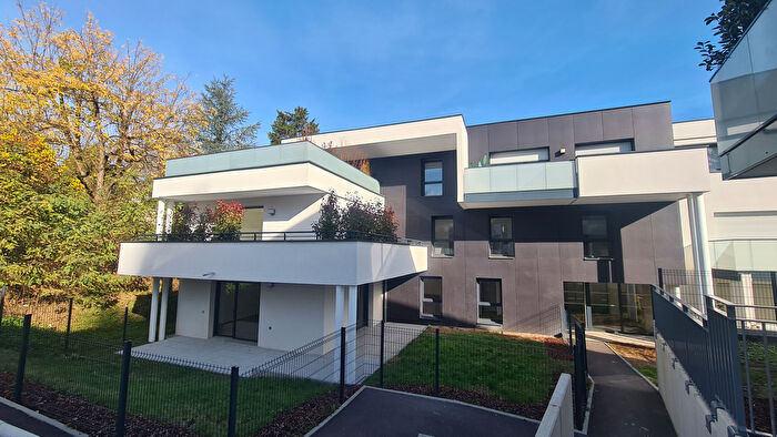 Appartement à vendre - Riedisheim, Sud - 5 pièces - 3 chambres