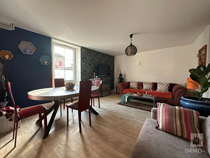 Appartement à louer - Luzech - 3 pièces - 2 chambres