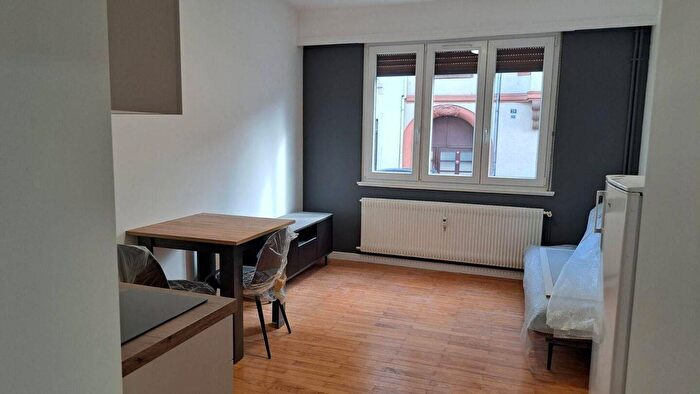 Appartement à louer - Strasbourg - 2 pièces - 1 chambre