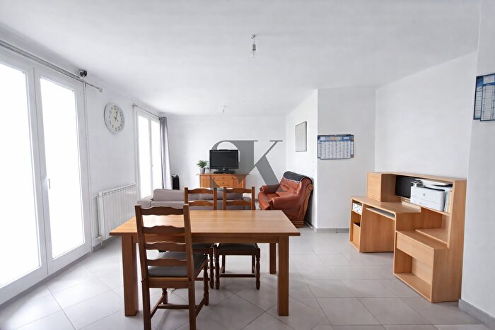 Appartement à vendre - Marseille e , Saint-Barthélémy - 3 pièces - 2 chambres