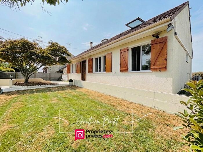 Maison 6 pièces à Guérard, à vendre