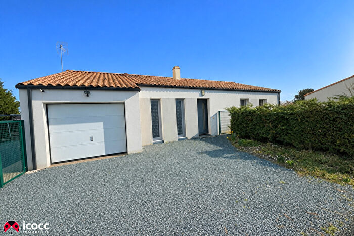 Maison à vendre - Chasnais - 5 pièces - 4 chambres