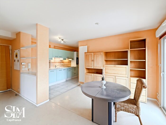 Appartement à vendre - Pontivy, Centre-ville, Blavet - 3 pièces - 2 chambres