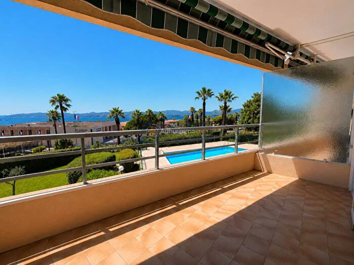 Appartement 1 pièce à Saint-Raphaël, Santa-Lucia, à vendre
