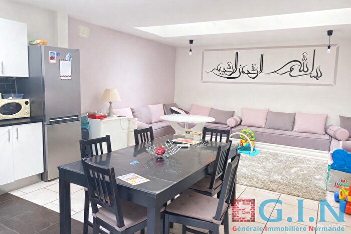 Maison à vendre - Elbeuf, Parc Saint-Cyr - 6 pièces - 3 chambres