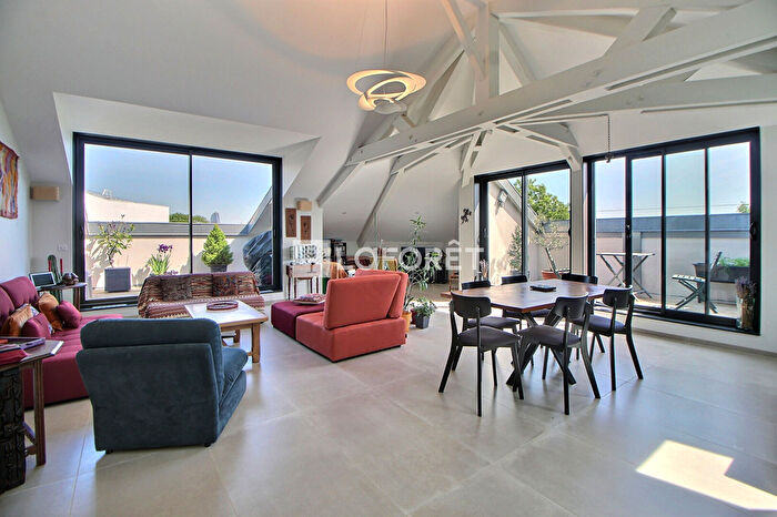 Appartement 5 pièces à Suresnes, Plateau Ouest, à vendre