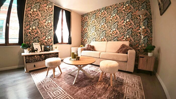 Appartement 1 pièce à Châlons-en-Champagne, Rive gauche, à louer