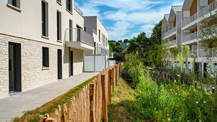 Appartement 4 pièces à vendre à Saint-Germain-en-Laye, Hennemont