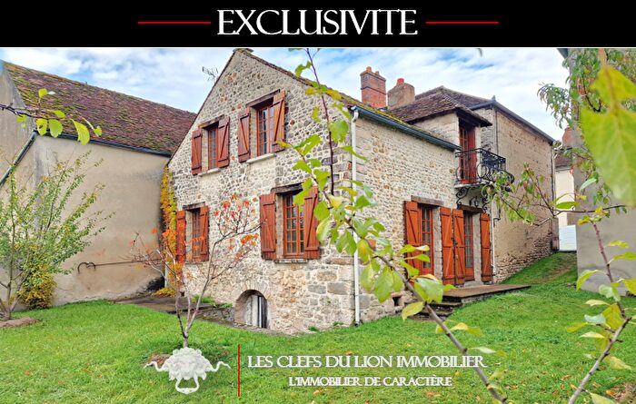 Maison à vendre - Lorrez-le-Bocage-Préaux - 4 pièces - 3 chambres