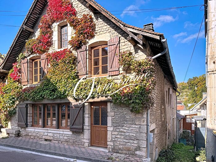 Maison à vendre - Montbard - 5 pièces - 3 chambres