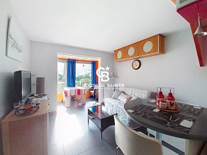 Appartement à vendre - Fréjus, Centre-ville - 2 pièces - 1 chambre