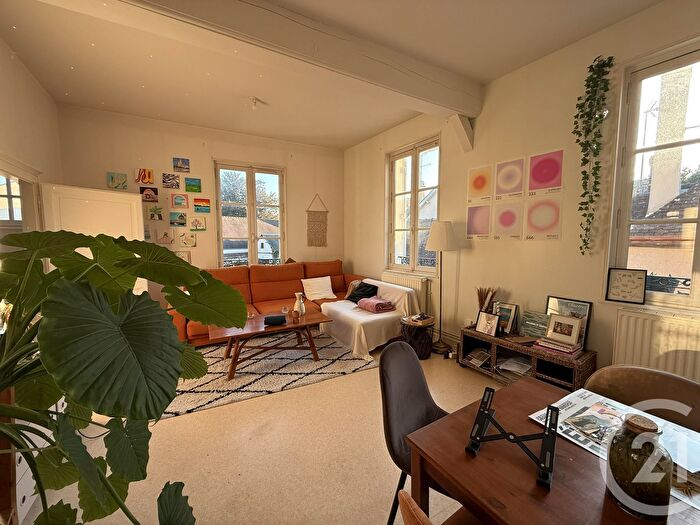 Appartement à louer - Chartres, Centre-ville - 2 pièces - 1 chambre