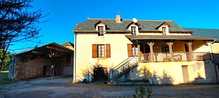 Maison à vendre - Valzergues - 4 pièces - 3 chambres