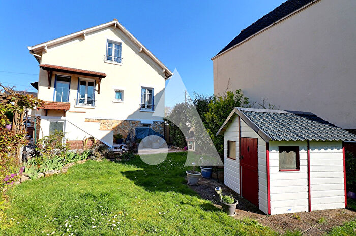 Maison à vendre - Méry-sur-Oise - 5 pièces - 3 chambres