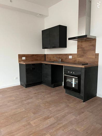 Hellemmes-Centre, Lille : Appartement 2 pièces à louer