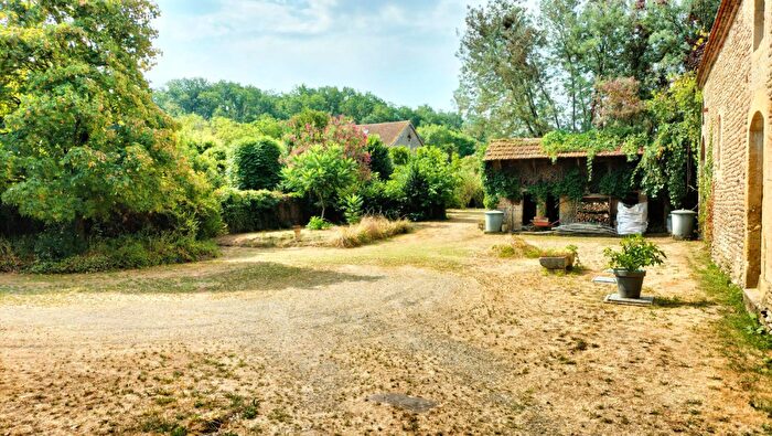 Maison 8 pièces à vendre - Sombrun