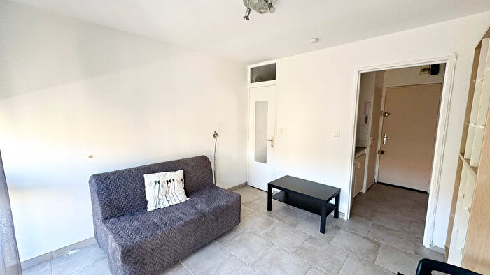 Appartement 1 pièce à louer - Aix-en-Provence, Centre-ville