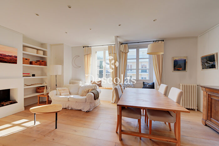 Appartement à vendre - Saint-Germain-en-Laye, Centre-ville, Quartiers forestiers - 4 pièces - 2 chambres