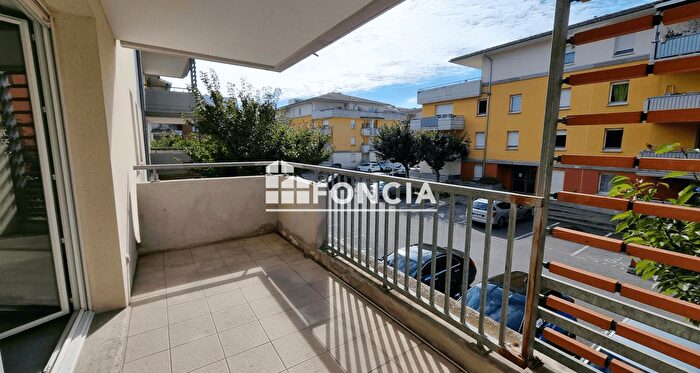 Appartement à vendre - Muret, Saint-Jean - 2 pièces - 1 chambre