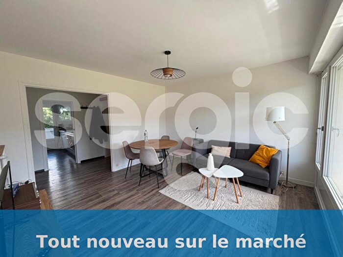 Appartement 3 pièces à Angers, Roseraie, à louer
