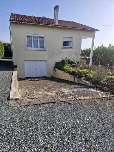 Meschers-sur-Gironde : Maison 4 pièces à vendre