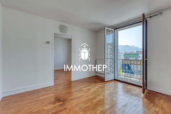 Appartement à vendre - Grenoble, Abbaye, Jouhaux - 4 pièces - 3 chambres