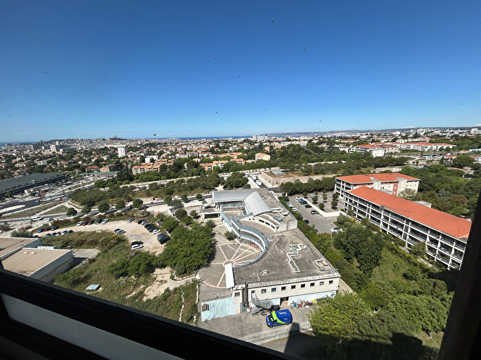 Appartement à vendre - Marseille e , La Fourragère - 3 pièces - 2 chambres