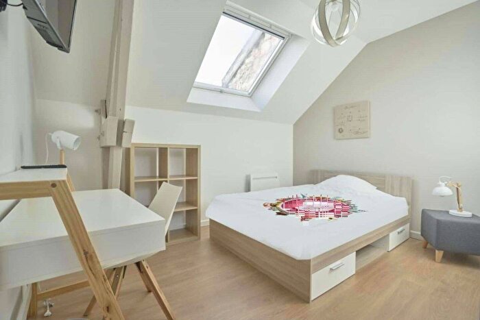 Barbâtre-Saint Remy-Verrerie, Reims - Appartement 1 pièce à louer