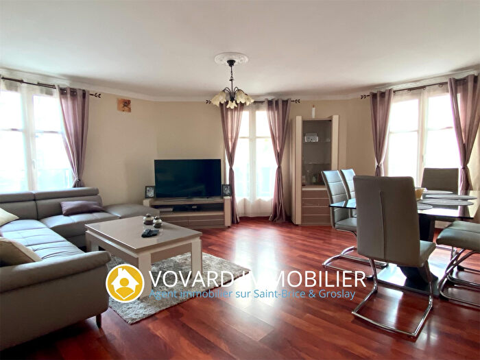 Saint-Brice-sous-Forêt, Vergers Nord, Parc : Appartement 3 pièces à louer