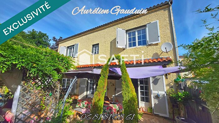 Maison 7 pièces à vendre à Monsempron-Libos