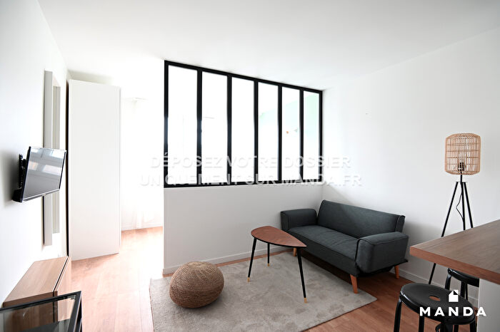 Appartement 1 pièce à louer - Courbevoie, Bécon
