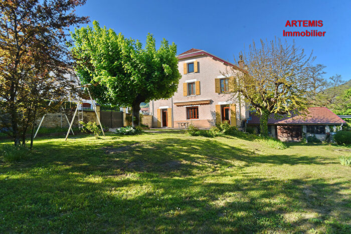 Allevard - Maison 7 pièces à vendre