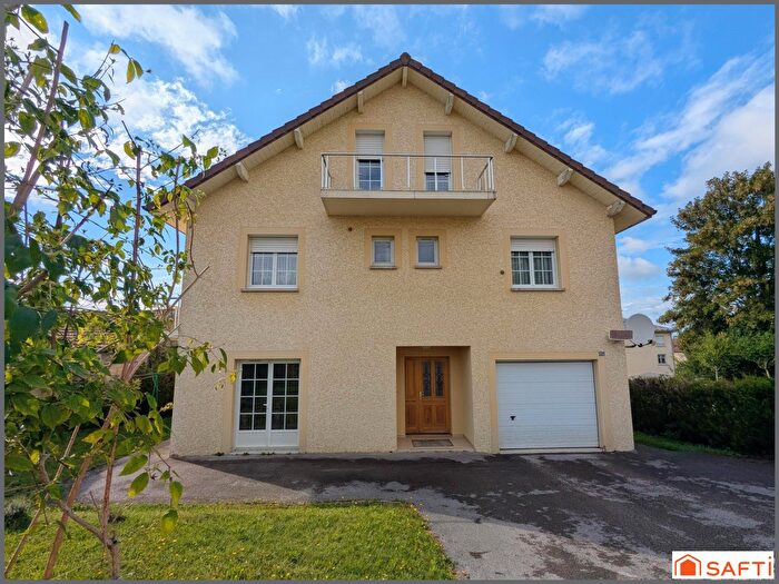 Maison à vendre - Saint-Laurent-en-Grandvaux - 7 pièces - 5 chambres