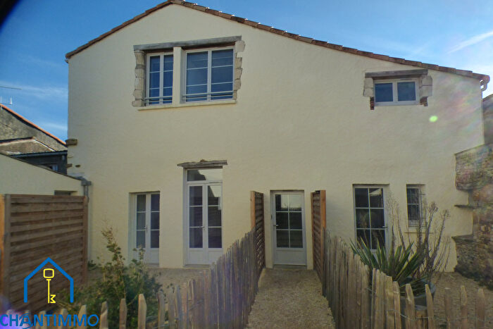 Chantonnay : Appartement 2 pièces à louer