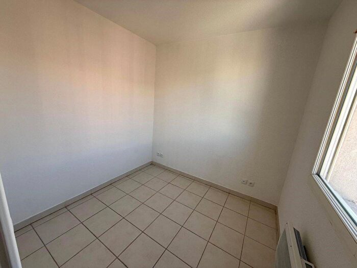 Appartement à louer - Saint Pierre, Marseille ème arrondissement - 1 pièce