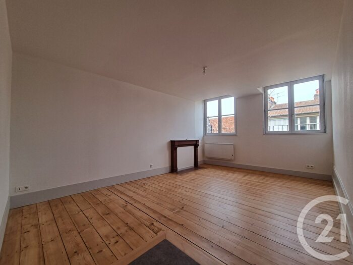 Appartement 3 pièces à Besançon, Boucle, Chapelle des Buis, à louer