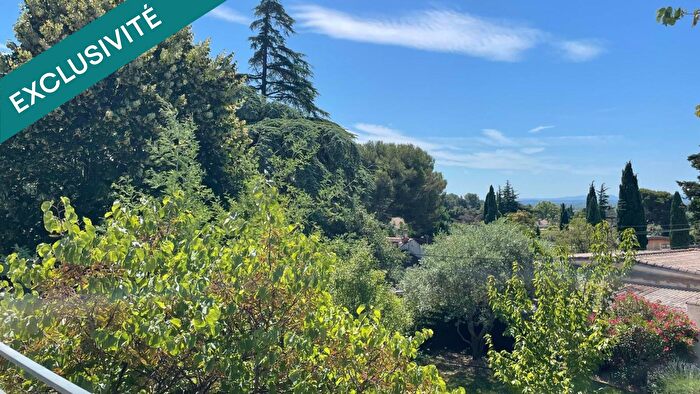 Villeneuve-lès-Avignon, Pasteur, Bellevue : Maison 7 pièces à vendre