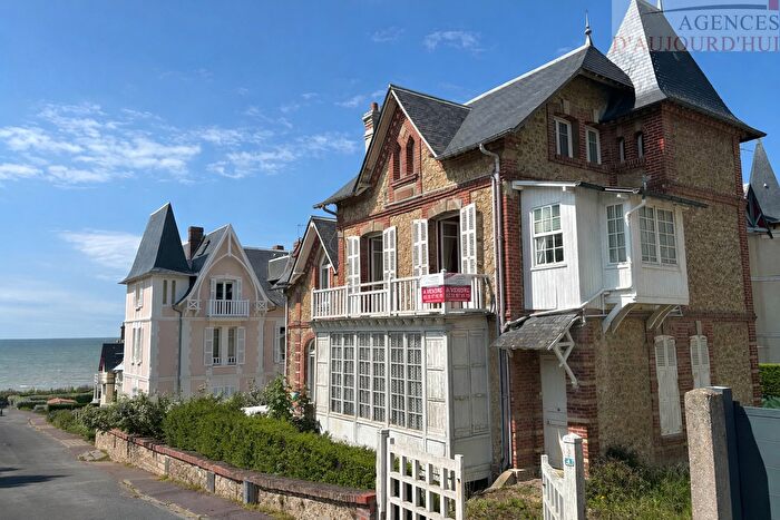 Blonville-sur-Mer : Maison 8 pièces à vendre