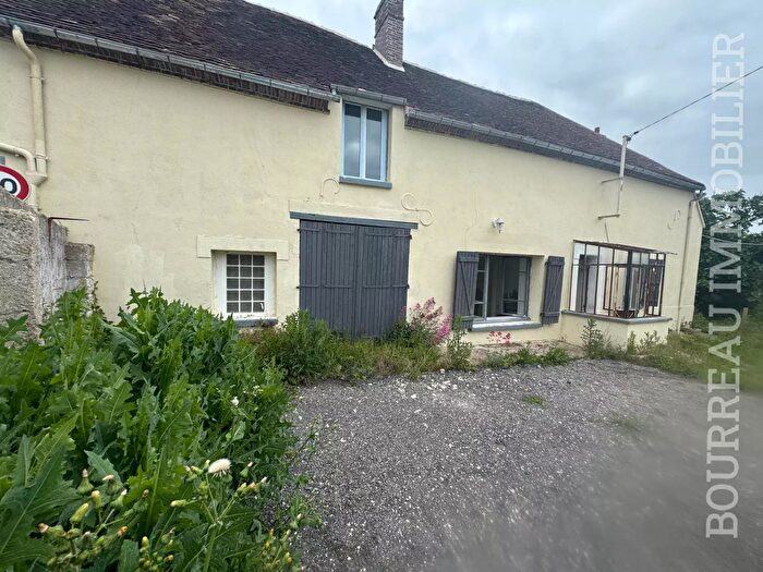 Maison à vendre - La Celle-Saint-Cyr - 3 pièces - 1 chambre