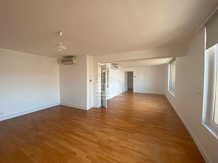 Appartement 4 pièces à louer - Châteauroux, Centre-ville, Les Marins