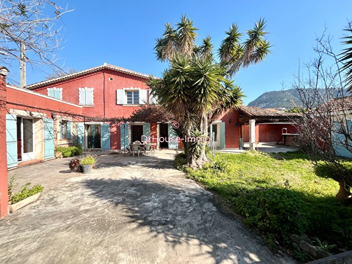 Toulon, Les Routes : Maison 7 pièces à vendre