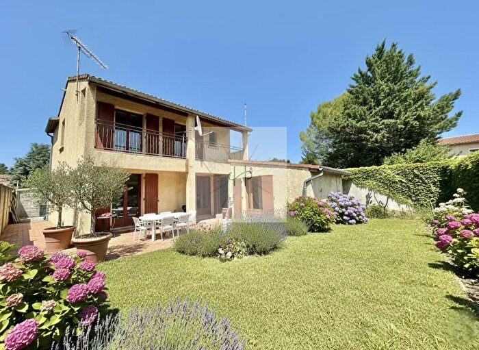 Maison à vendre - Montélimar - 7 pièces - 4 chambres