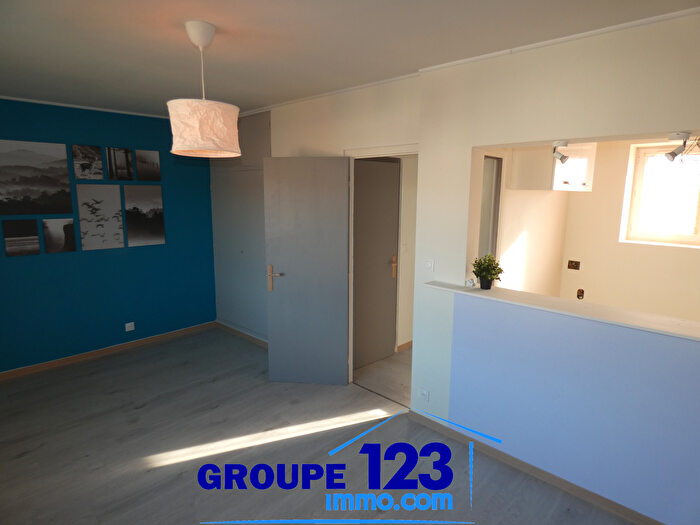 Appartement à louer - Bassou - 2 pièces - 1 chambre