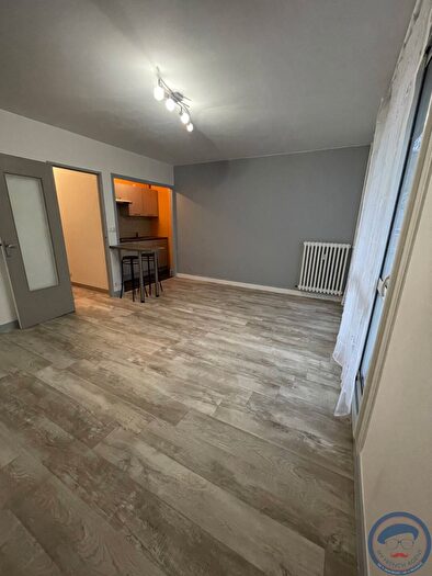 Appartement à louer - Joué-lès-Tours - 1 pièce