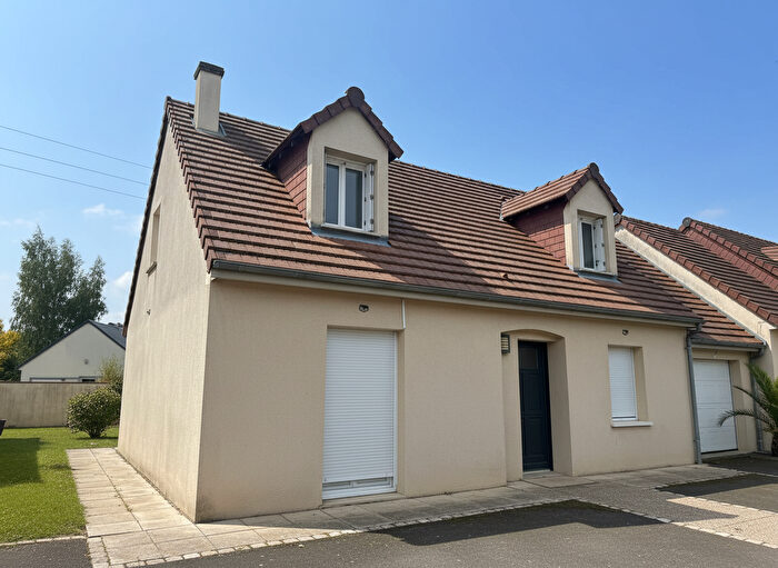 Maison à louer - Joué-lès-Tours, Joué Sud - 6 pièces - 4 chambres