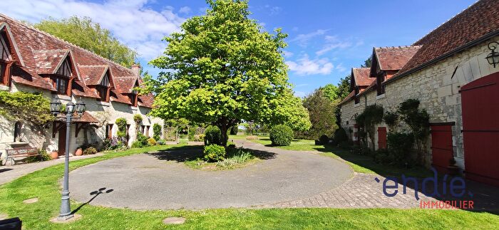 Maison à vendre - Mouzay - 10 pièces - 5 chambres