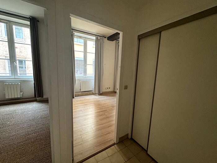 Appartement à louer - Lyon er , Haut, Coeur des Pentes - 2 pièces - 1 chambre