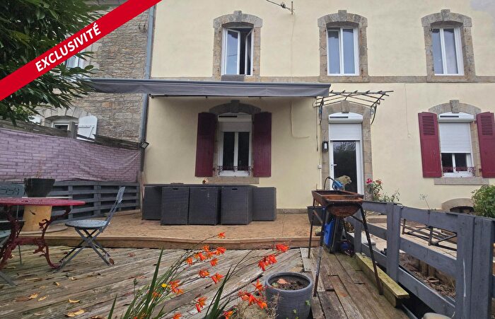 Maison à vendre - Guémené-sur-Scorff - 5 pièces - 3 chambres