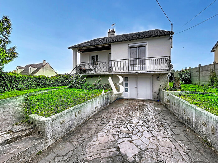 Clos-Fontaine - Maison 5 pièces à vendre