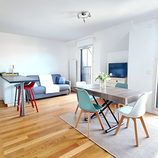 Appartement à louer - Versailles, Montreuil - 3 pièces - 2 chambres